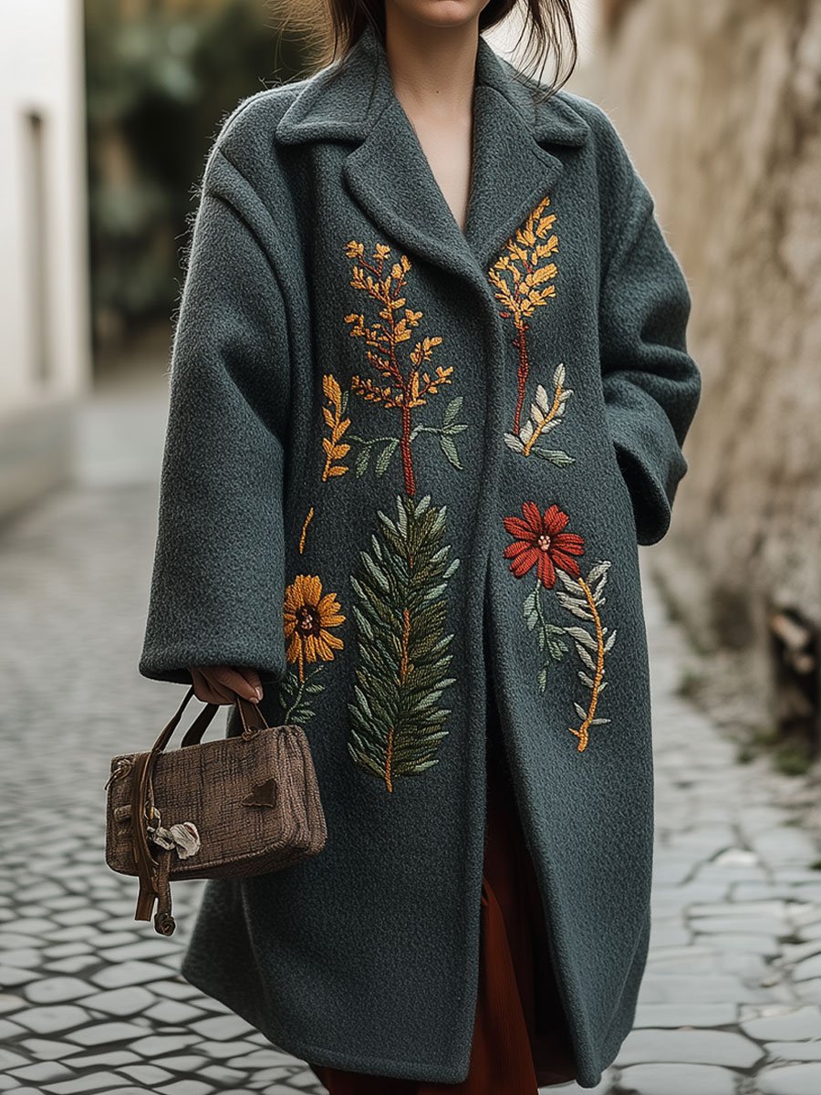 Wildflower Embroidered Wool Coat – Mooyius